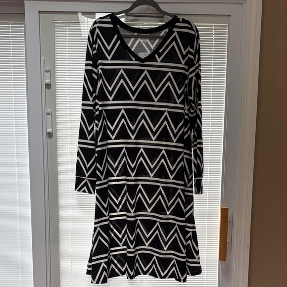 LuLaRoe | Dresses | Emily Dress Long Sleeve | Poshmark